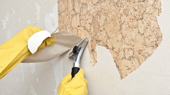 How to remove wallpaper from your walls | Airtasker AU