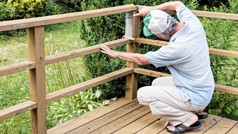 Decking Costs: How Much to Build a Deck in 2025? | Airtasker AU