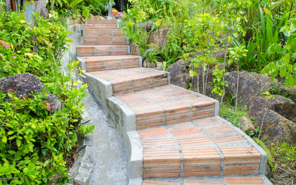 How to Build Garden Steps | Airtasker AU