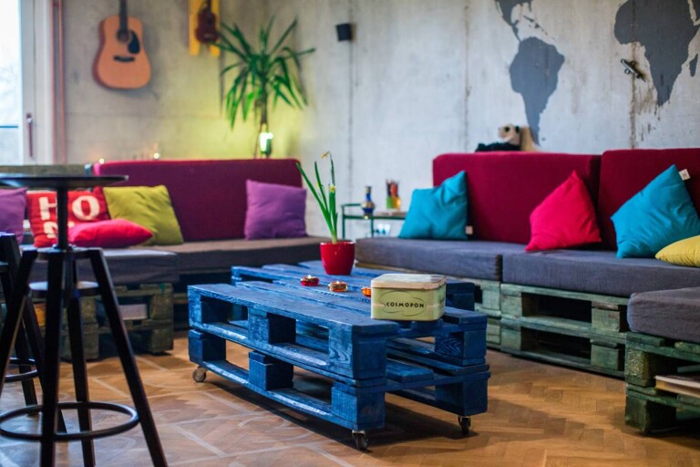 Furniture Assembly Cost Guide | Airtasker AU