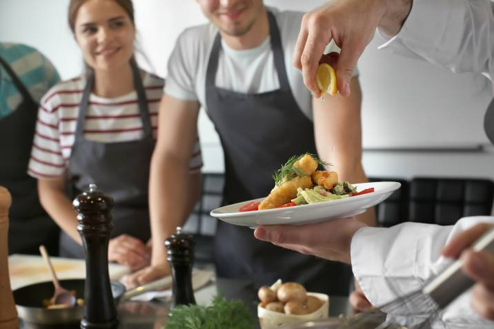 10 fun ways to earn money cooking | Airtasker AU