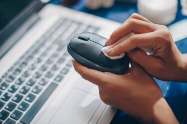 How to Keep Dust Off Your Desk | Airtasker AU