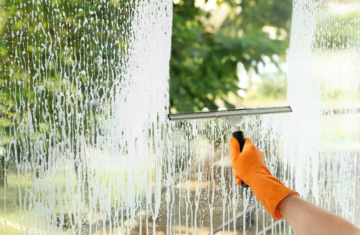 The Best Way to Clean Windows | Airtasker AU