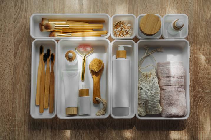 Ultimate Guide to Packing Toiletries for Moving | Airtasker AU