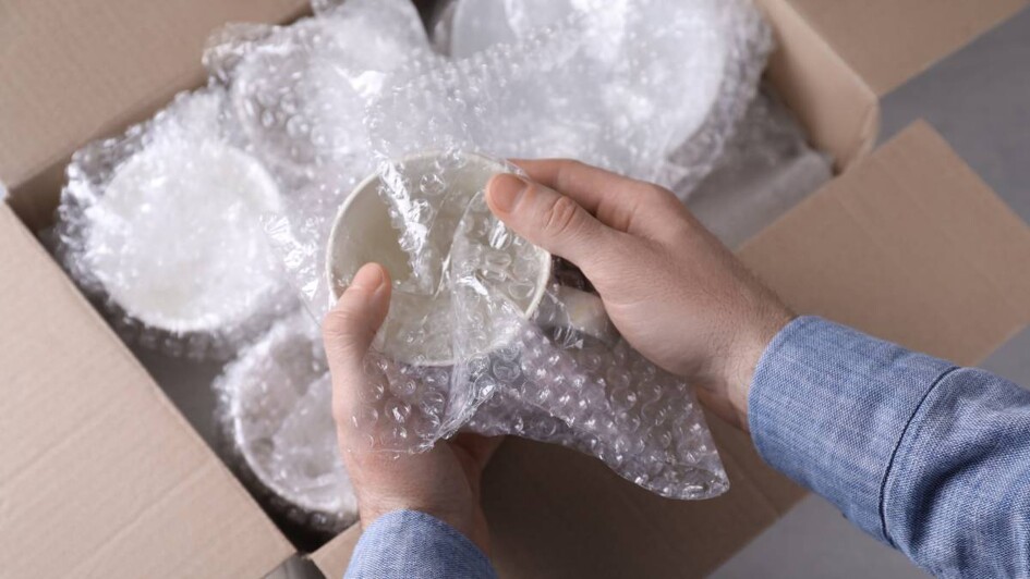 How to Use Bubble Wrap for Packing | Airtasker AU