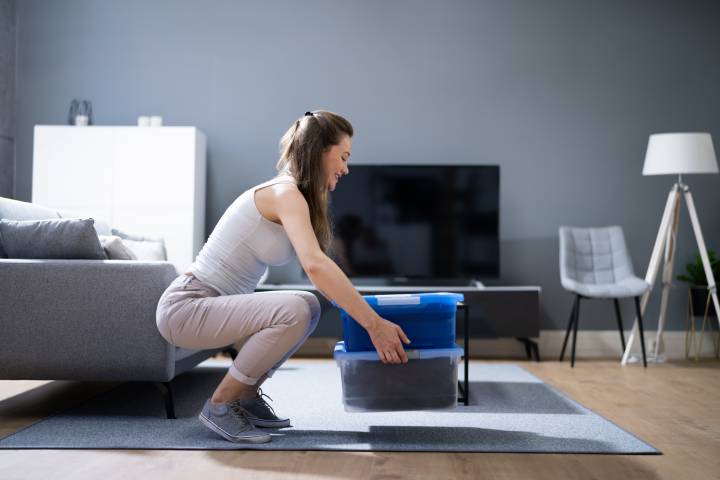 How to Move Safely: 6 Lifting Safety Tips for Your Big Move | Airtasker AU