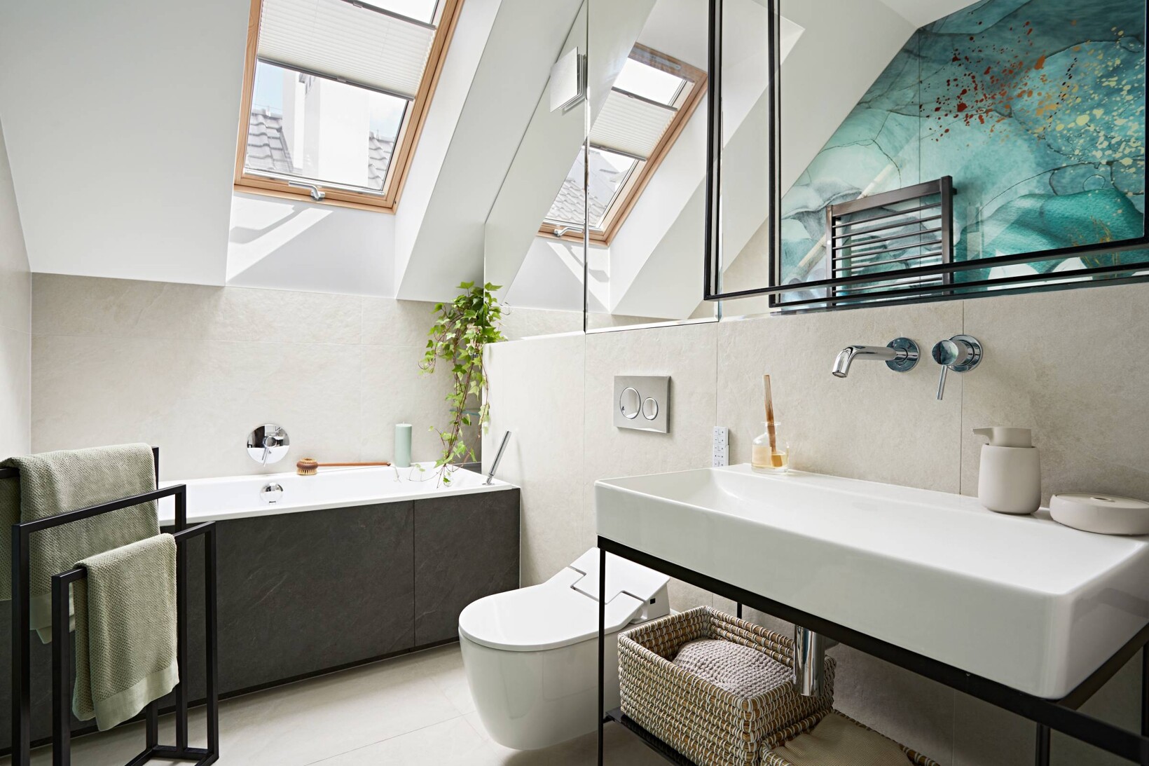 Transform Your Tiny Space: Small Bathroom Renovation Ideas | Airtasker UK