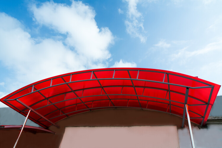 Tips for Choosing the Right Verandah Roofing | Airtasker AU