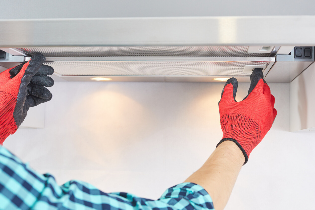 How to Install a Cooker Hood | Airtasker UK