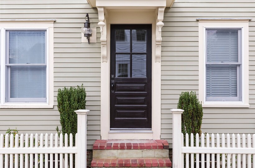 Dover White vs Surfmist: Which Paint Is Best for Your House? | Airtasker AU