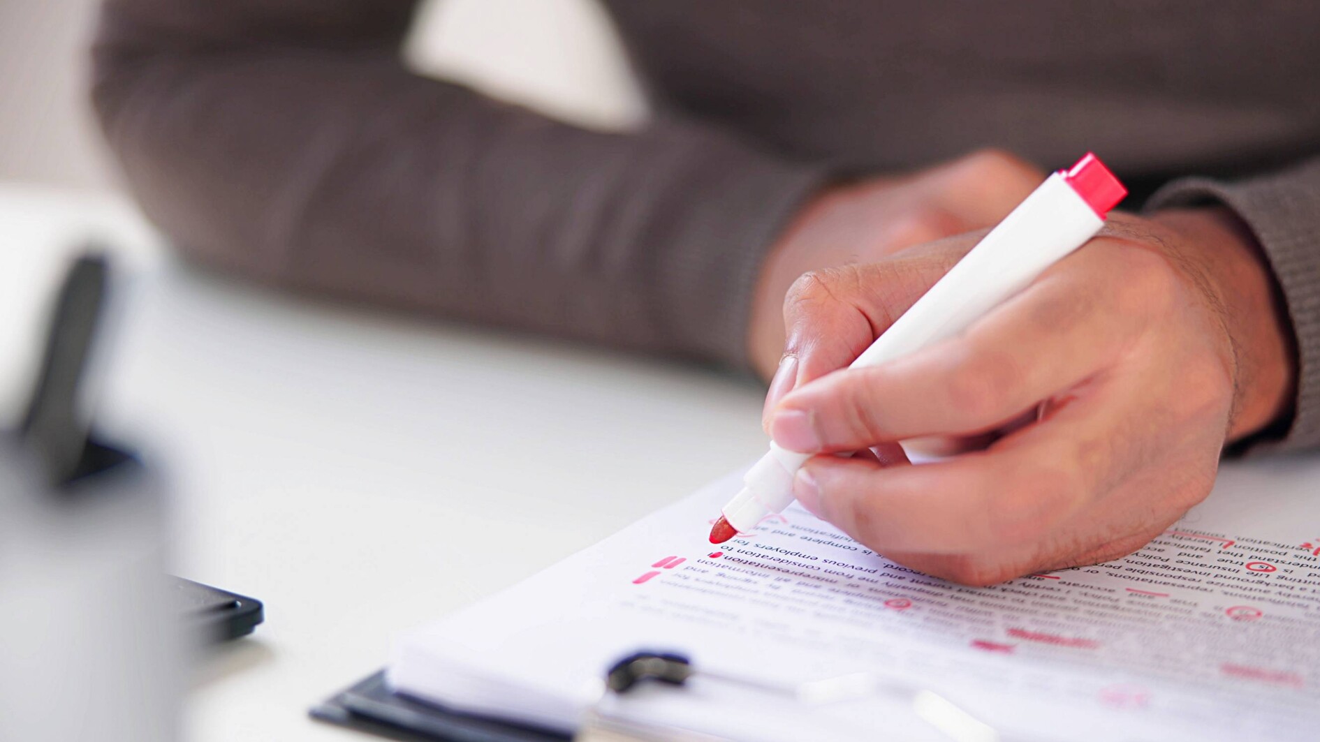 Copy Editing vs Proofreading: A Detailed Comparison Guide | Airtasker AU