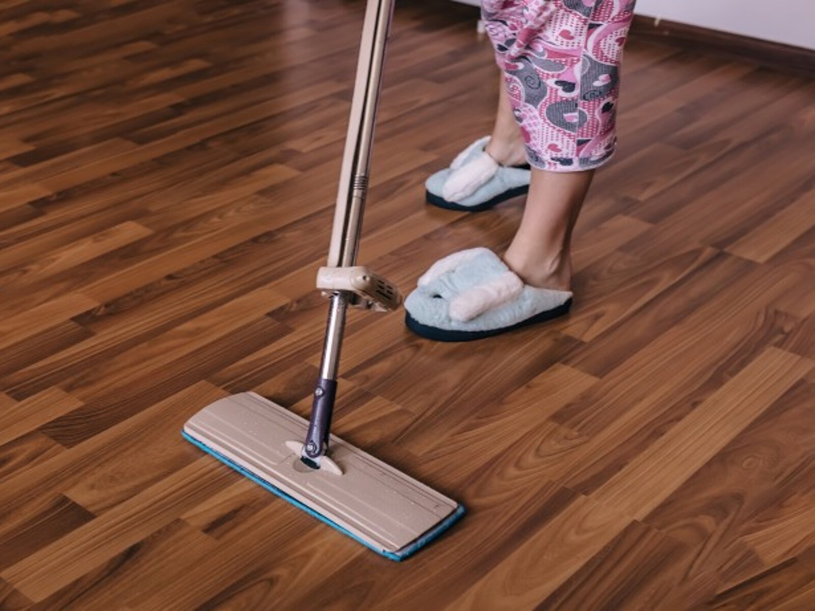 floor mopping procedure