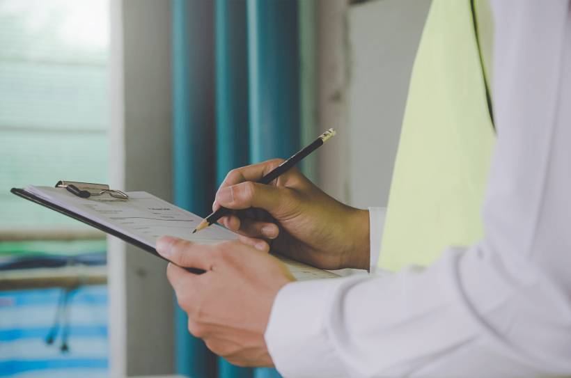 Handyman vs Contractor: How Are They Different? | Airtasker AU