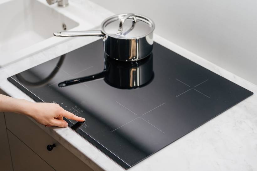 Gas vs Induction Cooktop: Choose the right one for your home | Airtasker AU