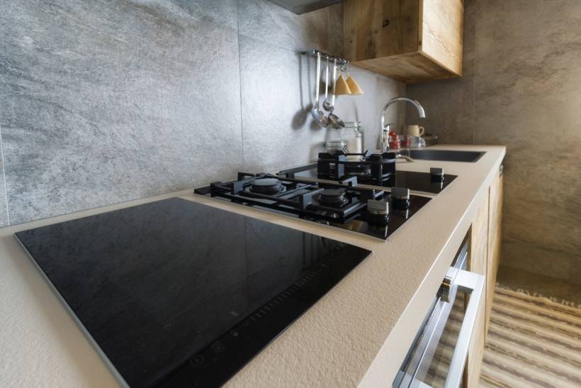 Gas vs Induction Cooktop: Choose the right one for your home | Airtasker AU