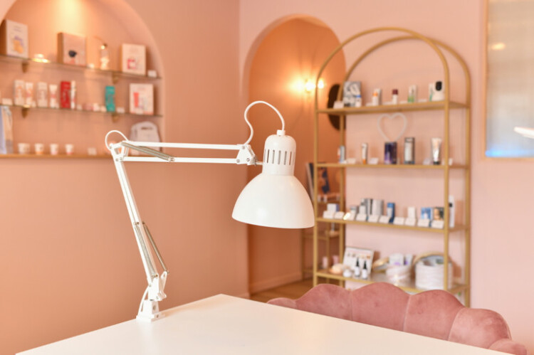 How Much Does a Manicure Cost in the US? [2026 Data] | Airtasker US