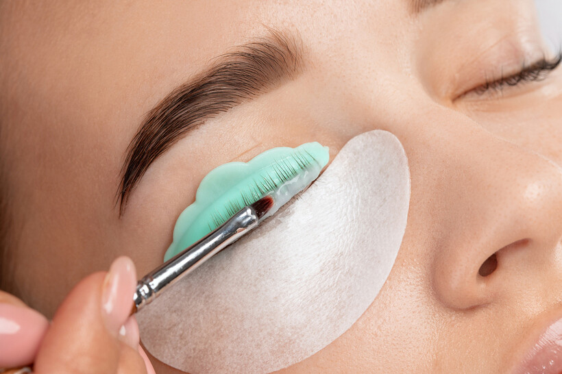 Lash Lift and Tint vs Extensions: A Comparison Guide | Airtasker AU