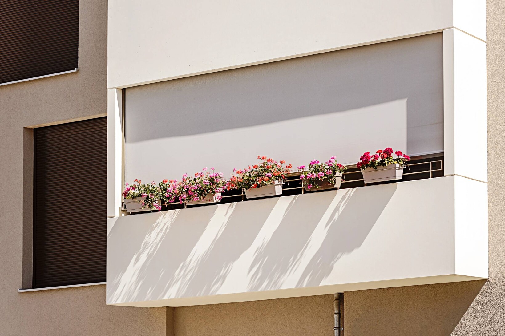 Terrace vs. Balcony: How Are They Different? | Airtasker US