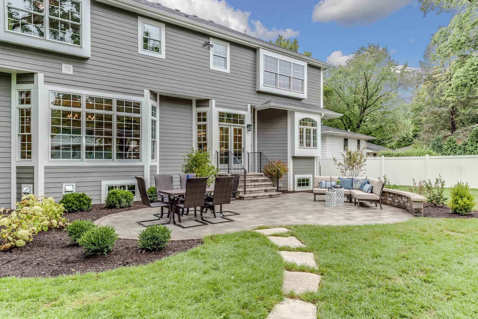 Deck vs Patio: Choosing the Perfect Outdoor Space for You | Airtasker AU