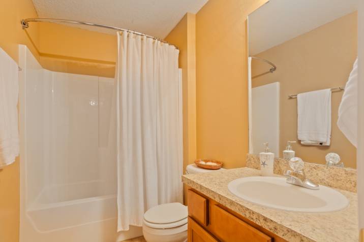 How To Install a Shower Curtain Rod: A Step-by-Step Guide | Airtasker US