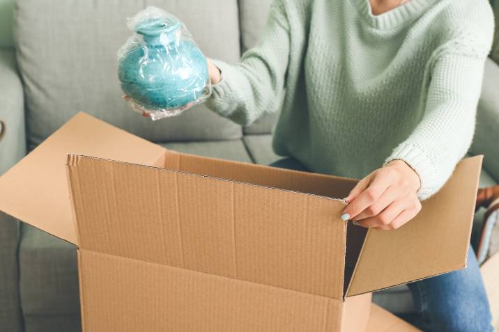 How to Pack Boxes for Moving | Airtasker US