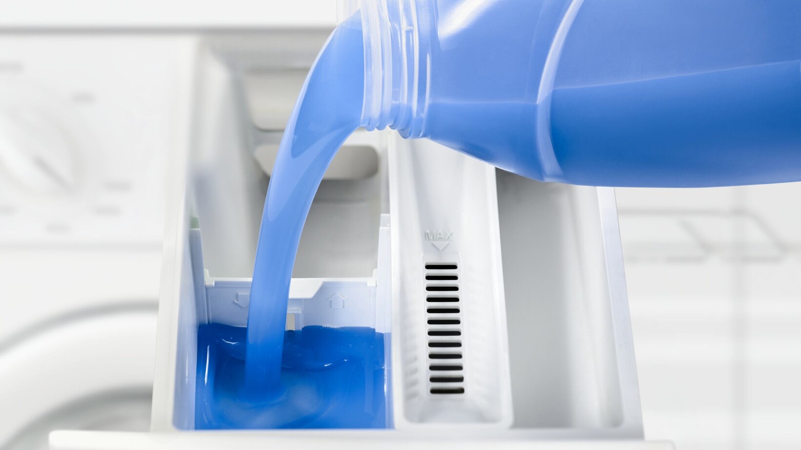 Powder vs. Liquid Detergent: Which Is Better for Laundry? | Airtasker US